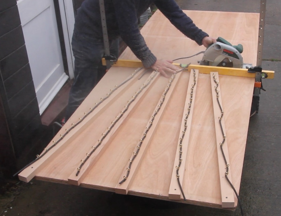 How I made a strohfiedel | Adrian Bending